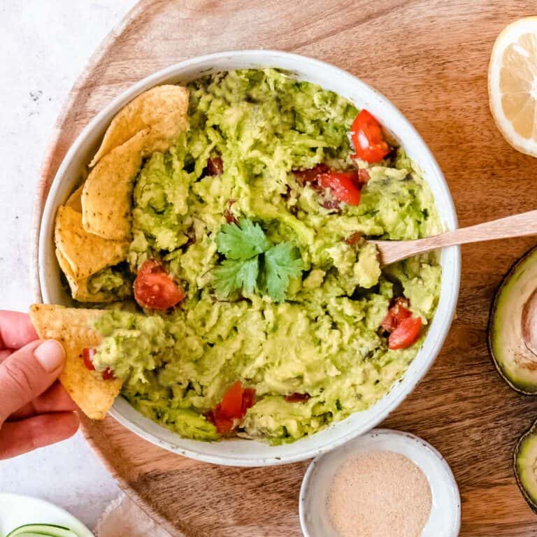 Easy Guacamole Without Onion - Wholefood Soulfood Kitchen